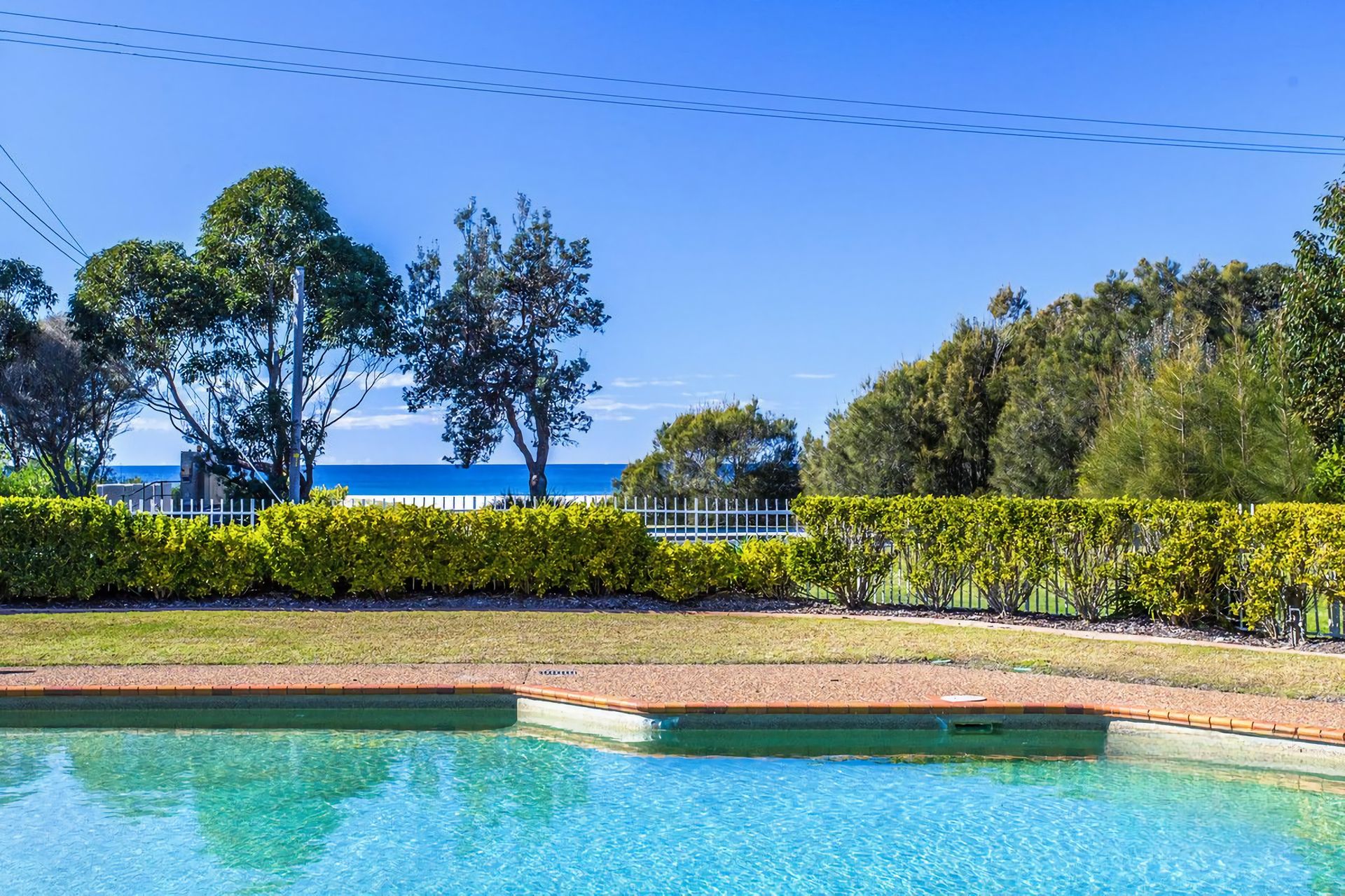Perfectly Positioned Across From Mollymook Beach - Mollymook Milton ...